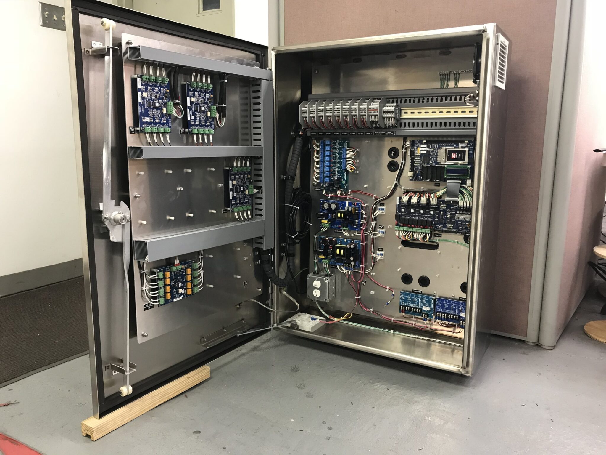 General Applications - APX Enclosures, Inc.